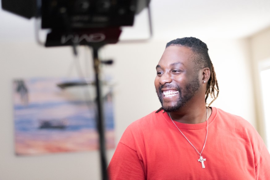 Meet Michael Chris of Smooth Star Entertainment - Voyage ATL Magazine ...