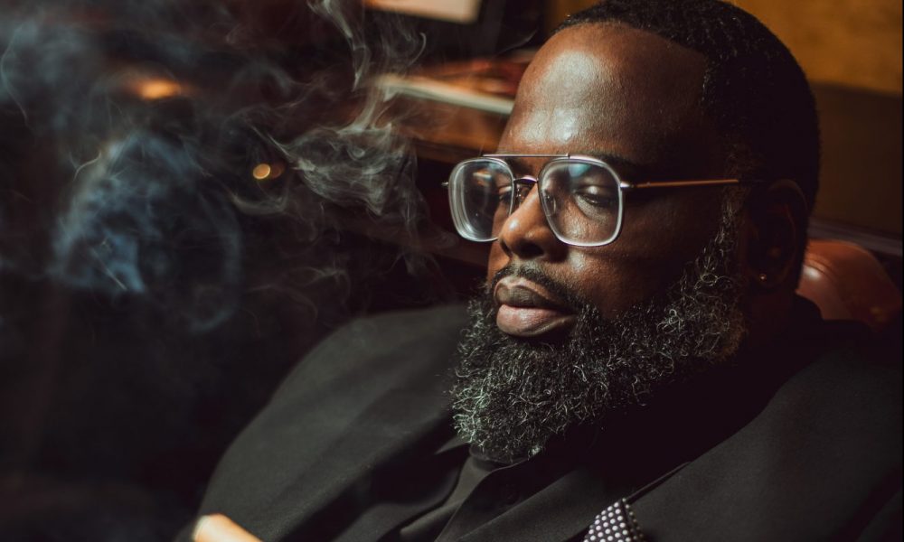 Meet Dorian Harris of The Art Dealer in Augusta - Voyage ATL Magazine ...