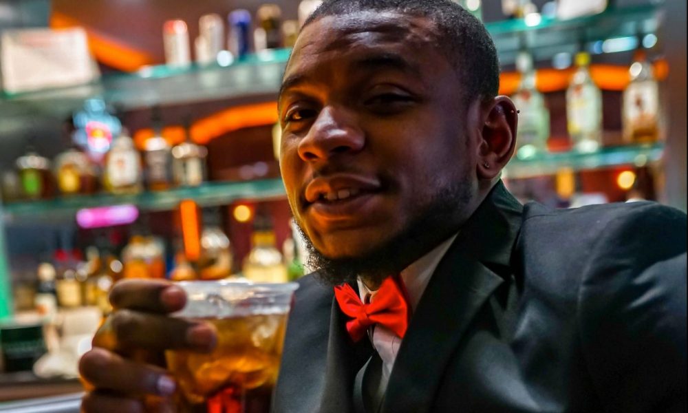 Meet Kwan Bailey of Bizzoe in Ellenwood - Voyage ATL Magazine | ATL ...