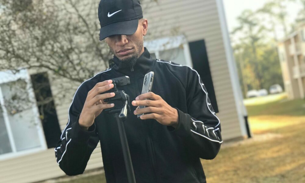 Check Out Deondre Davis’s Story - Voyage ATL Magazine | ATL City Guide