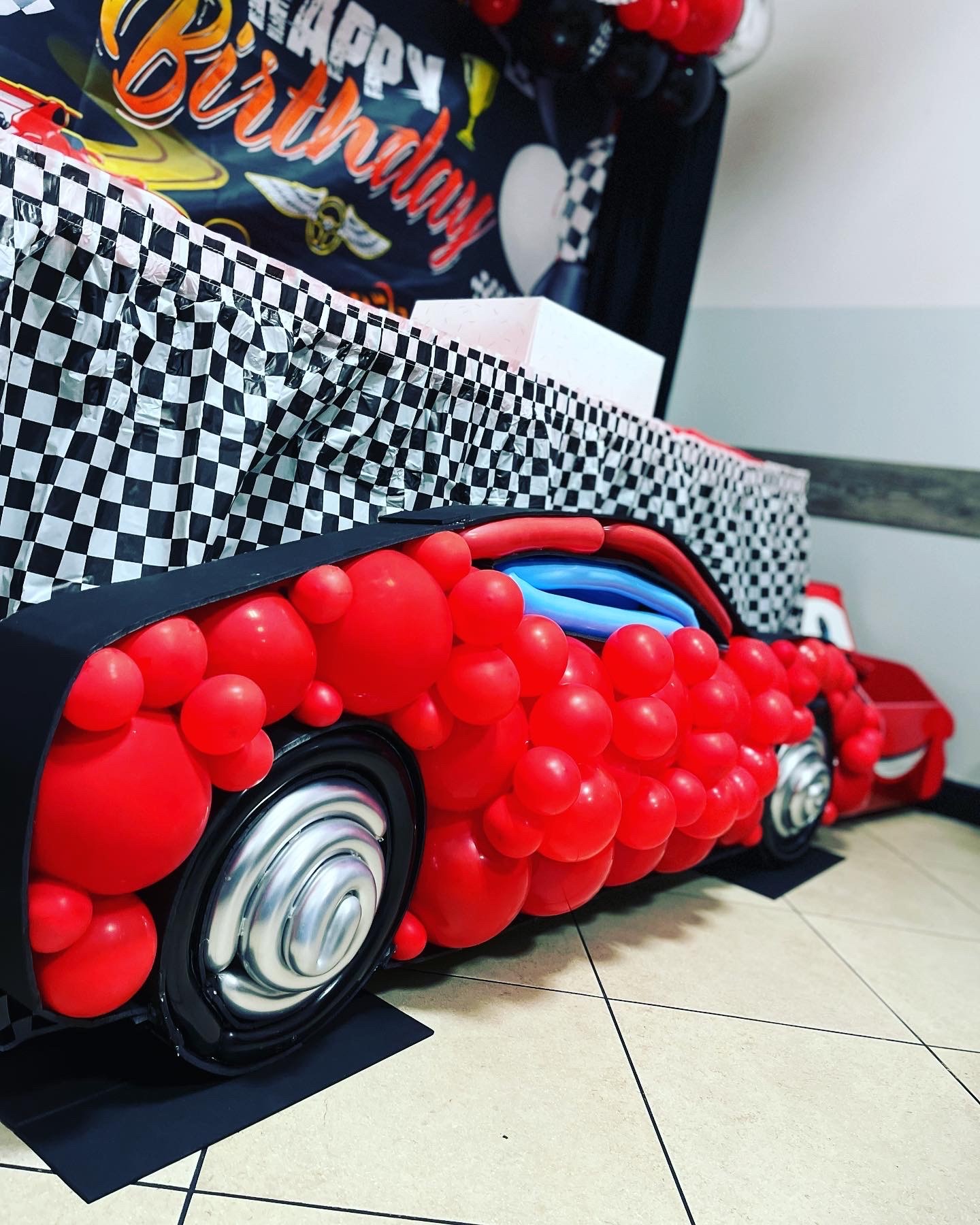 Check Out Arneesa Woods’s Story - Voyage ATL Magazine | ATL City Guide