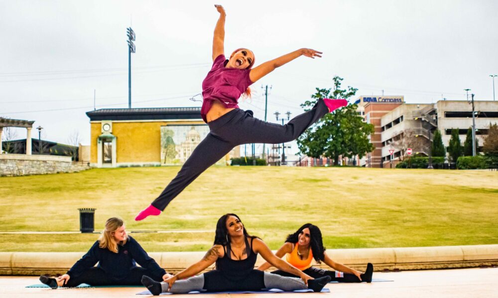 Life & Work with Bella Kash - Voyage ATL Magazine | ATL City Guide