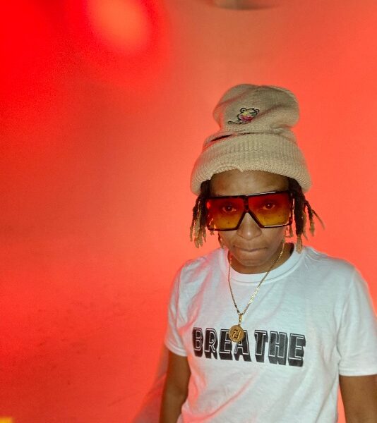 Life & Work with Nakeechia Davis - Voyage ATL Magazine | ATL City Guide