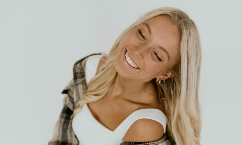 Rising Stars: Meet Hannah Schones - Voyage ATL Magazine | ATL City Guide