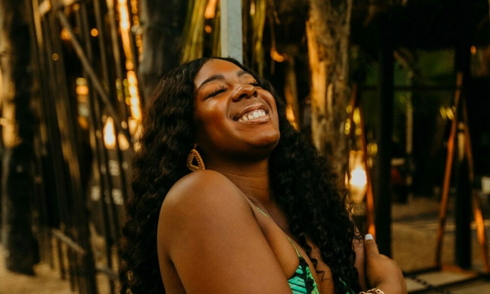 Community Highlights: Meet Shay Watson of The Travel Diaries - Voyage ...