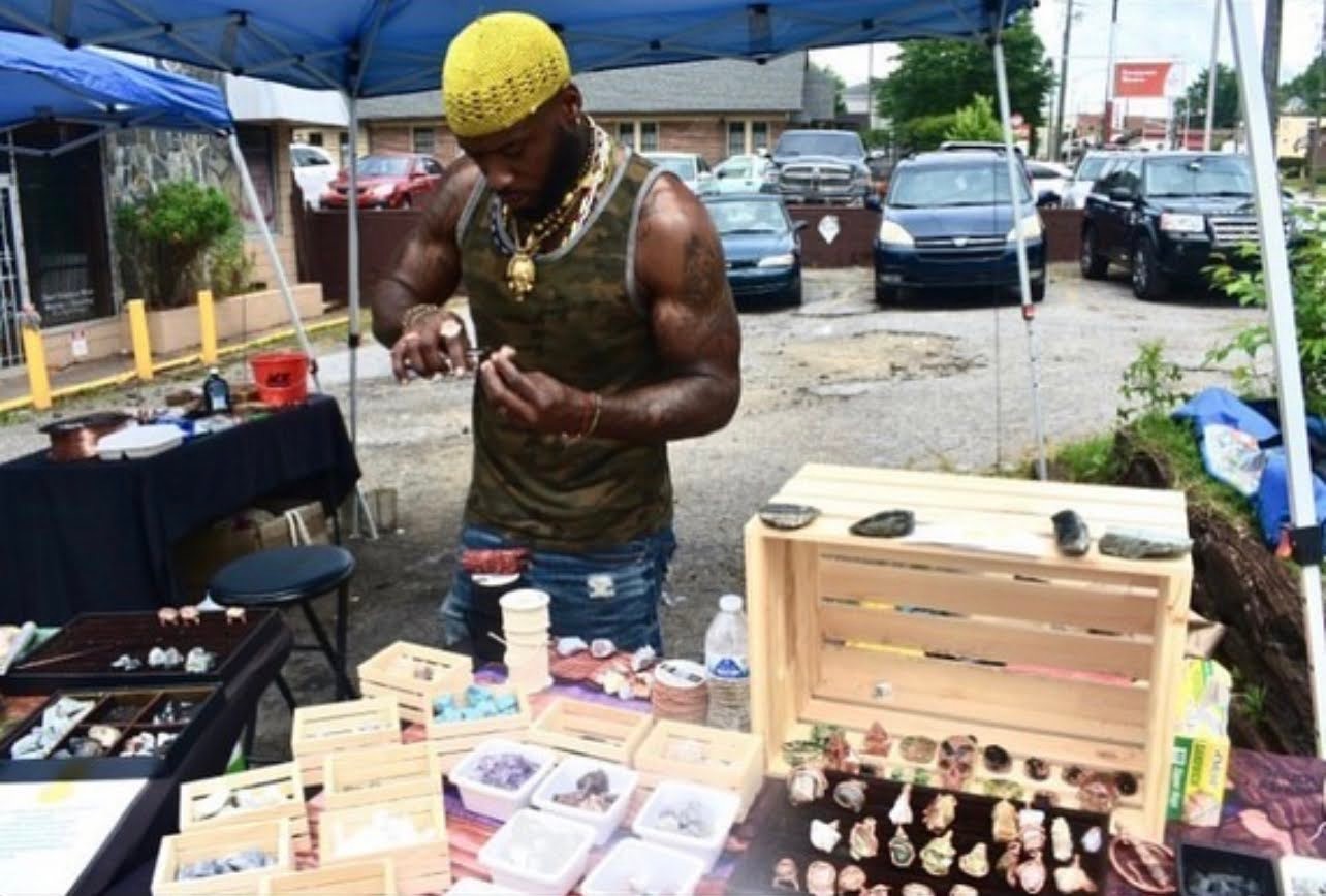 Daily Inspiration: Meet Ifaniyi - Ifa (née yee) - Voyage ATL Magazine ...