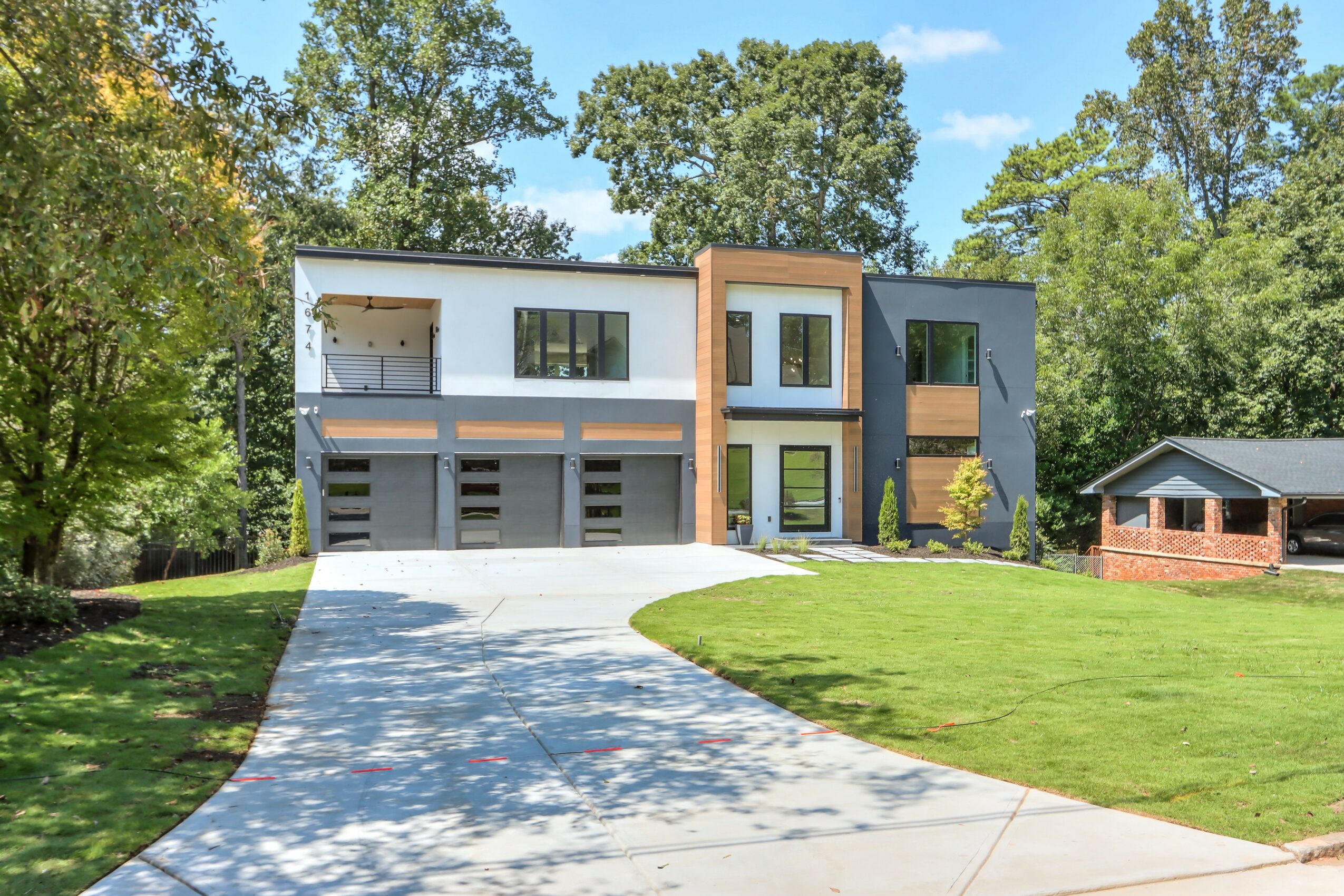 Community Highlights: Meet Laila Merchant of Modern City Homes - Voyage ...