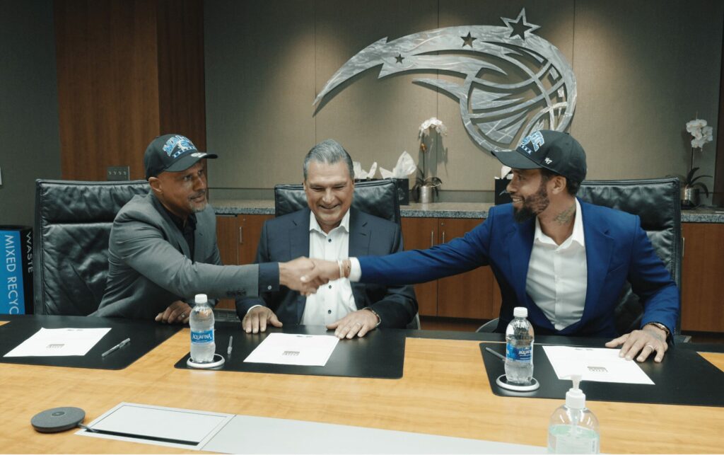 Meet Derrick Hayes of Big Dave's Cheesesteaks - Voyage ATL Magazine ...