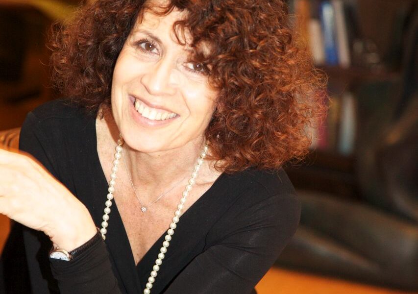 Hidden Gems: Meet Stephanie Jenkins of Simplify with Stephanie - Voyage ...