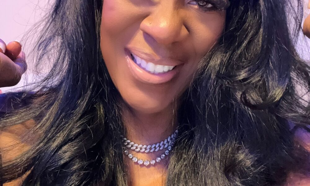 Community Highlights: Meet Lenita Washington of Fabulously Fine Over 50 - Voyage ATL Magazine ...