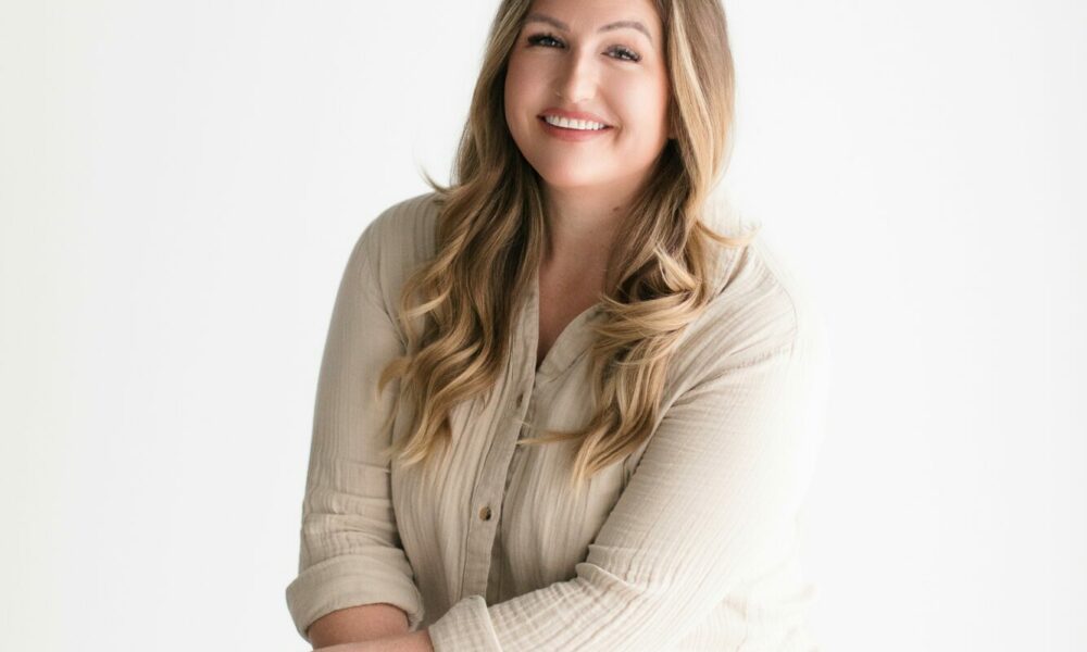 Meet Sarah Jankowski of Simply Joyful Moments Photography - Voyage ATL ...