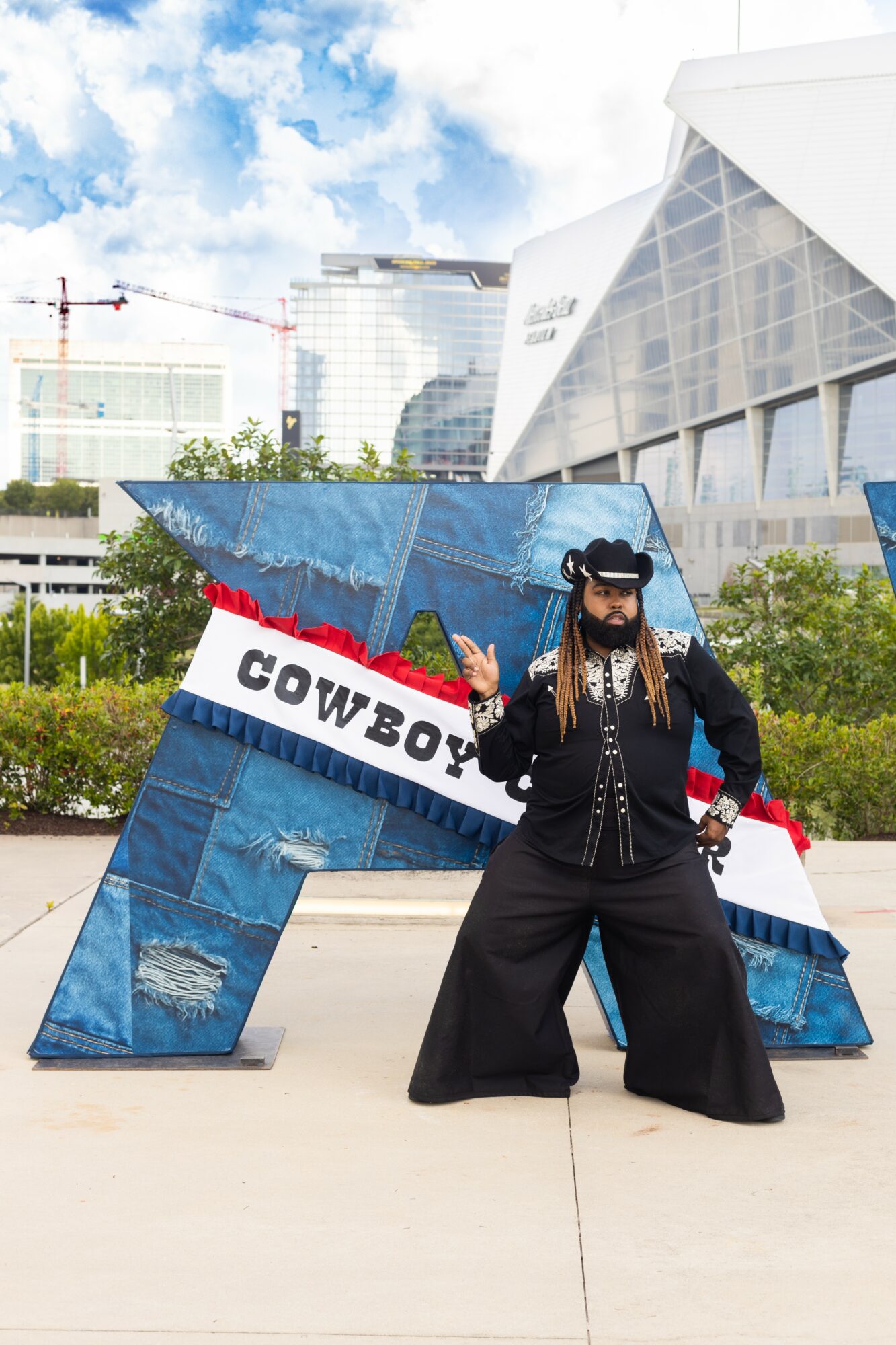 Rising Stars: Meet Deron Jordan of Atlanta - Voyage ATL Magazine | ATL ...