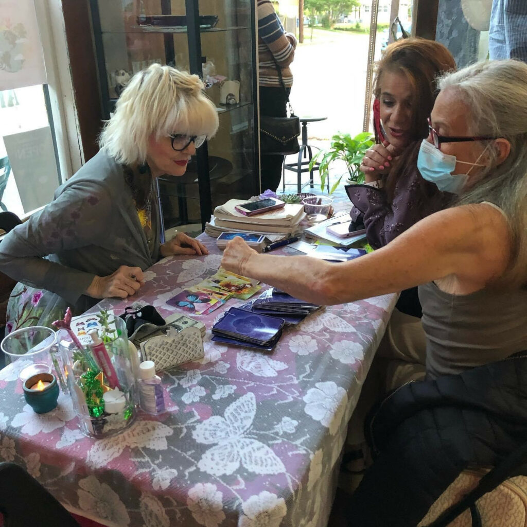 Meet Eva Connolly - Voyage ATL Magazine | ATL City Guide